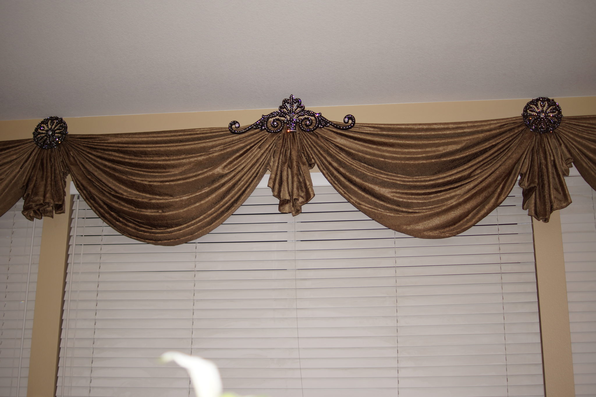 Valances - Galaxy Design